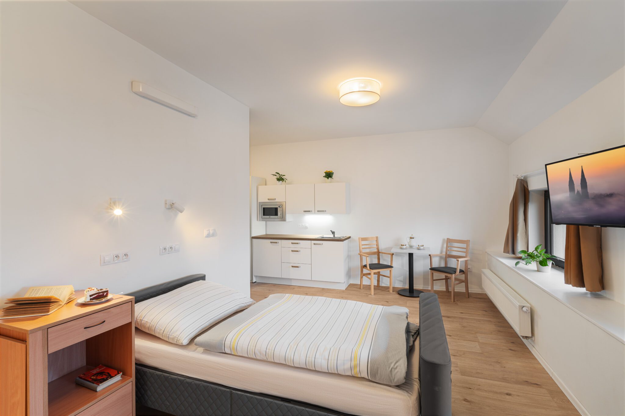 Domov pro seniory Zámek Tmaň – Důstojné stáří